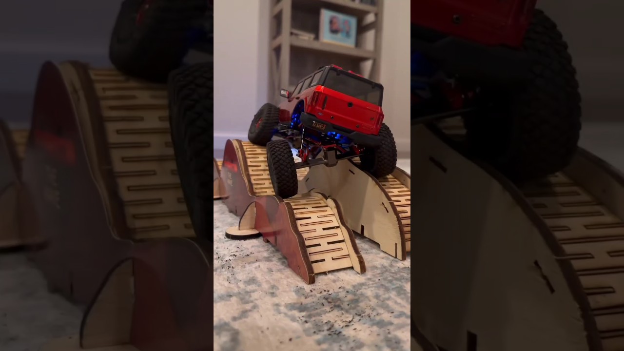 World Best RC Rock Crawler 😱🔥 #shorts #crawling #crawler
