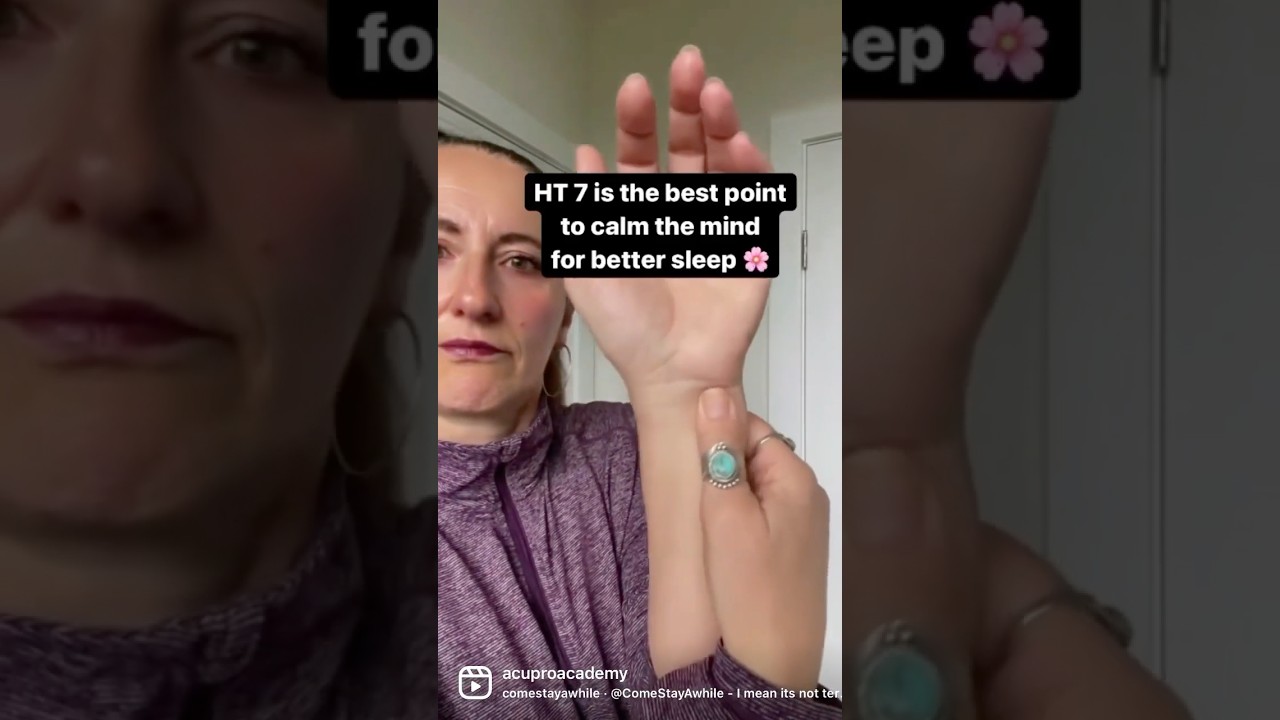 Acupuncture Point for Insomnia 😴 #acupuncture