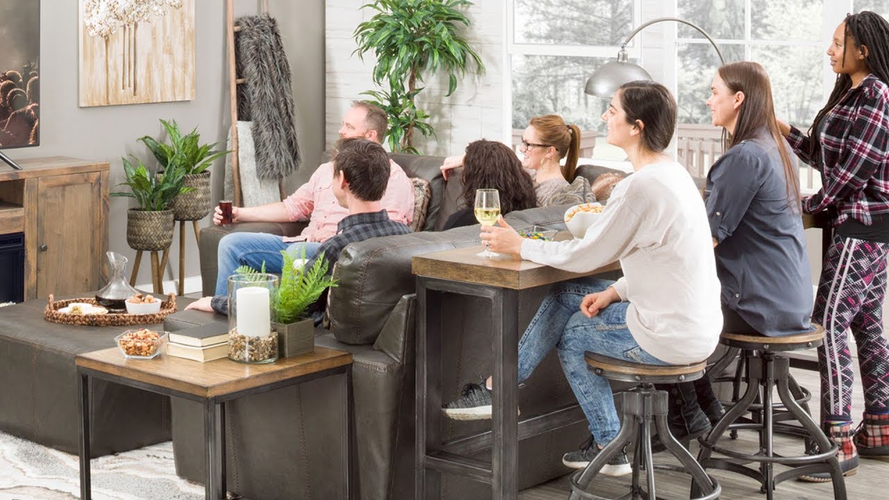Designing a room with a Sofa Table
