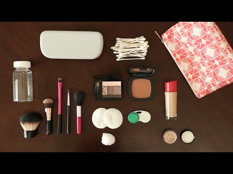 Travel Packing Tips: How to Pack Your Makeup Bag