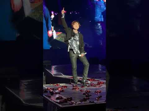231015 포레스텔라 페스티벌 Sweet dreams 객석 내려가는 형호 길--다