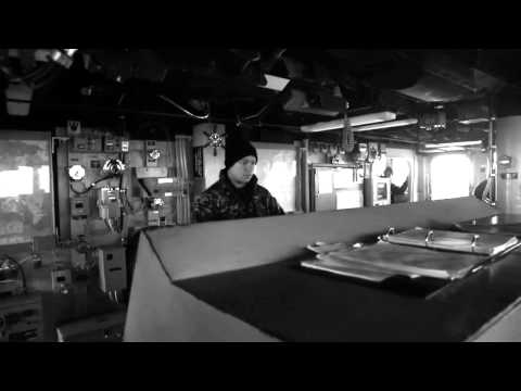 Seaman Zachary Paras, Lee Helmsman
