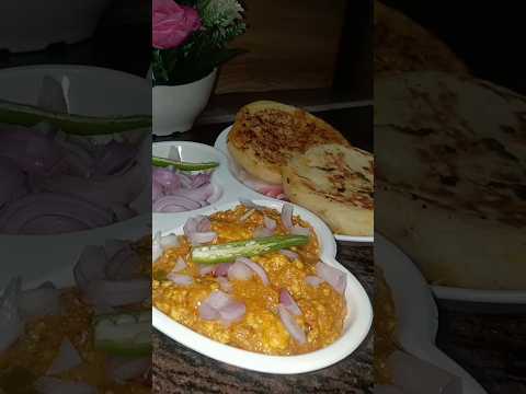 Amritsari PANEER BHURJI with PANEER KULCHA 😋👍 #amritsaripaneerbhurji