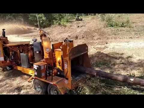 Bandit Model 2400XP Whole Tree Chipper