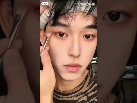 Douyin makeup, makeup, cute makeup, cute boy, cute makeup looks, no makeup makeup, ulzzang makeup...