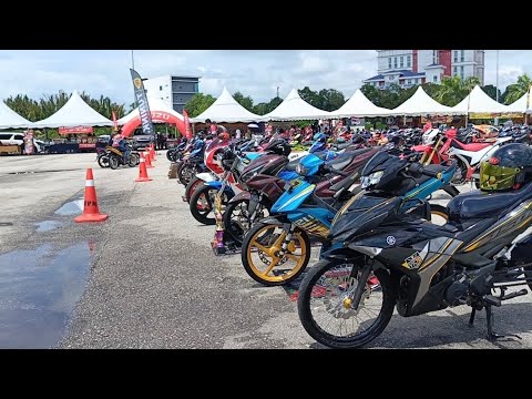 Hundreds Participate In Organized Motorcycle Rally | ENG1323 English in Media 1