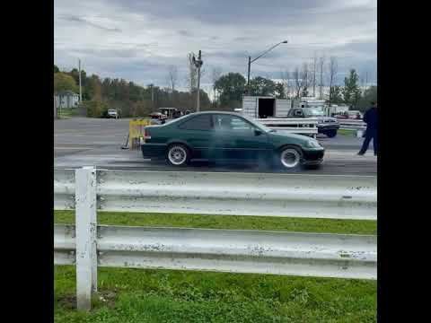 Full weight ek with Stock k24a2 untuned on nitrous goes 11.9 in the 1/4