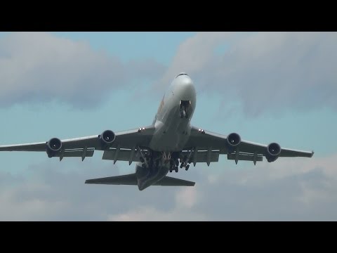 Airport Graz - Red Bull Air-Race Planes arrival