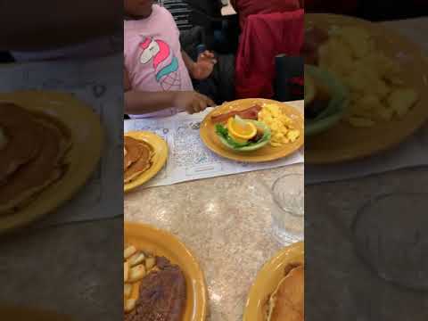 Breakfast at Scramblers