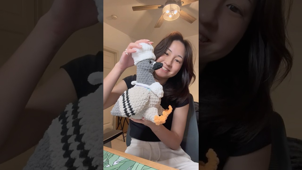 Crochet pigeon! 🧑‍🍳💗