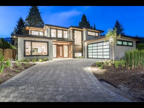926 Wentworth Avenue, North Vancouver | Karim Bhatia - 360hometours.ca