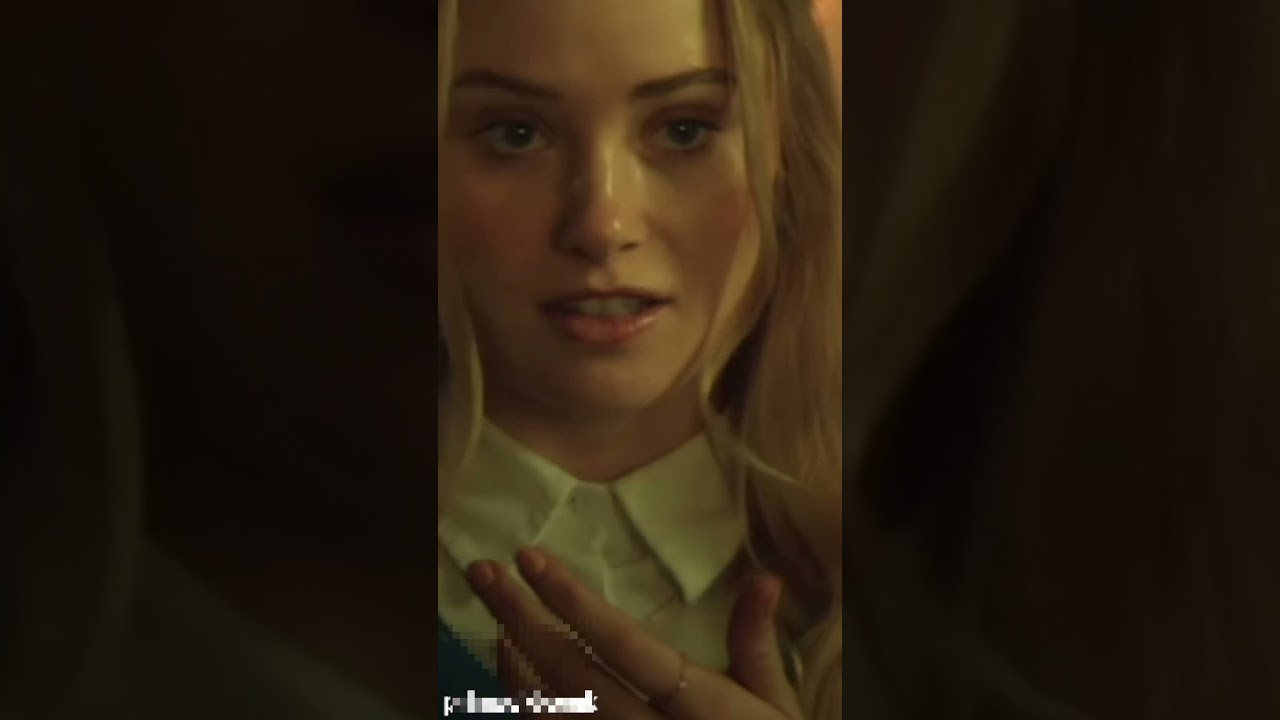 Girl Two Finger Using 😱