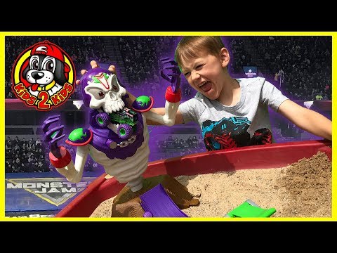 Monster Jam Toy Trucks - GRIM TAKE DOWN PLAYSET - (ft. GRAVE DIGGER with Freestyle Show Highlights!)