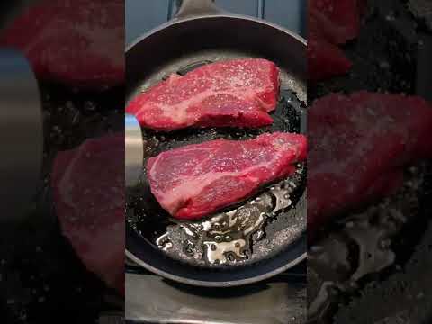 Beef Chuck Skillet Steaks | aka Waaayy More Affordable Than Ribeye!