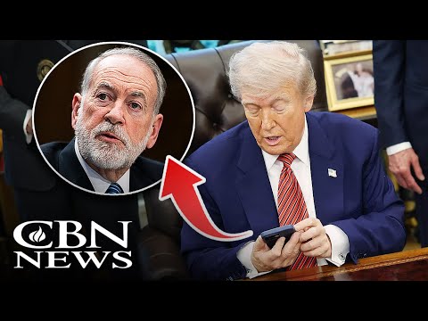 Trump’s Text from Mike Huckabee Goes Viral