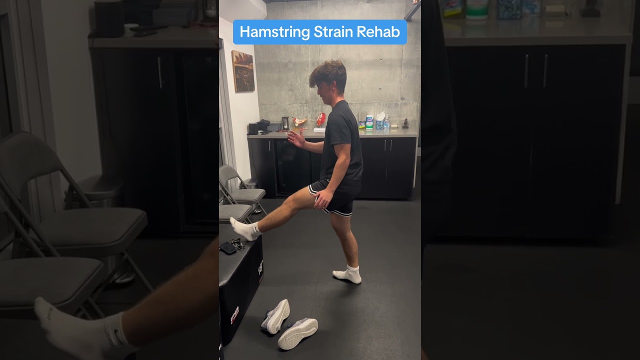 Hamstring Strain Rehab: isometric contractions in end range!