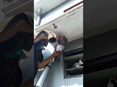 Pemasangan BARDI Smart IP Camera Outdoor PTZ Lite Version oleh tim BARDI Surabaya