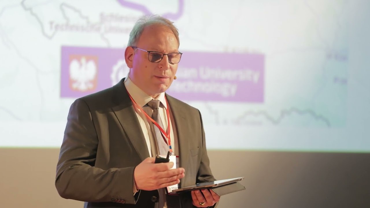 A new approach to collaborative learning | Hubertus Weyer | TEDxUniversity of Lodz