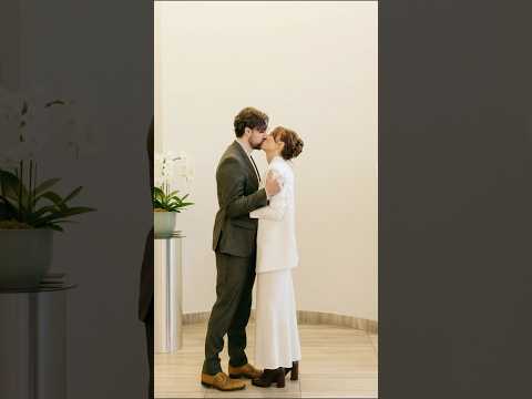 courthouse weddings are ITβ¨π #wedding photography by @ lizzieodonnell on IGπΈ