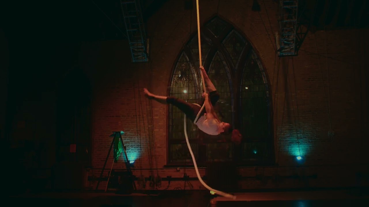 Hire Kim Melohn: Contortionist, Aerialist, Stilt Walker - Contortionist ...