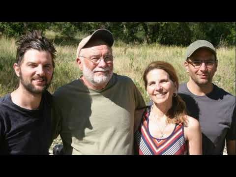 Adam Scott Family: Kids, Wife, Siblings, Parents