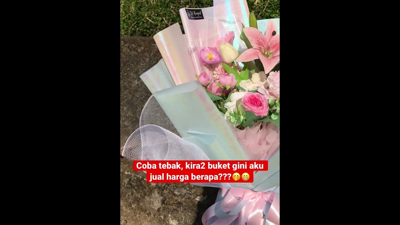 Coba tebak kira kira buket gini aku jual harga berapa ayo ?? 🤭😁 #birthdaygift #buketbunga