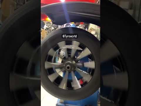 😎17" Alloys In Tata Safari 😎 ||TYRE WORLD|| #tyreworld #shots #alloys #tata #safari #harrier