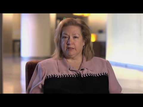 What is the difference between a seizure and a stroke?