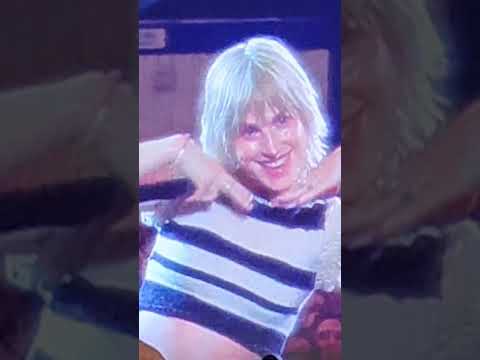 Paramore - ERAS Tour Ain't It Fun Outro #erastour #paramore