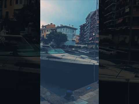 Port Saplaya: La pequeña Venecia de España. Un bello lugar en Valencia que no puedes perderte.