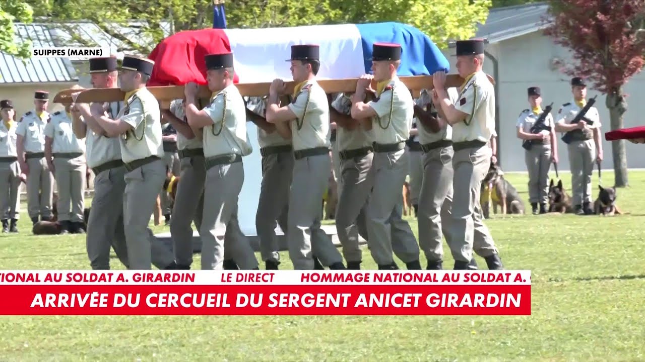Hommage solennel à Anicet Girardin : le cercueil du sergent quitte la ...