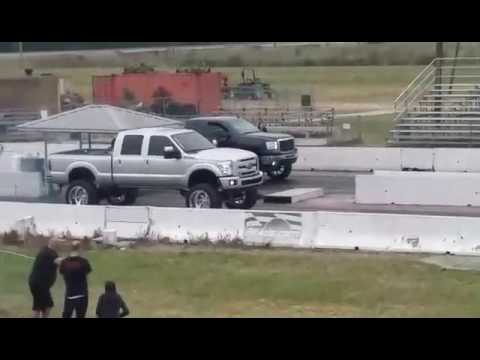 Duramax vs powerstroke
