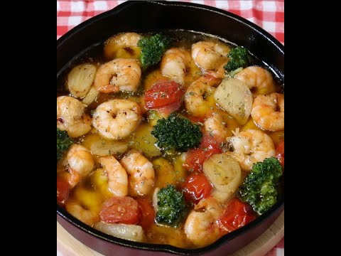 GAMBAS AL AJILLO Recipe / Spanish Garlic Shrimp #Shorts