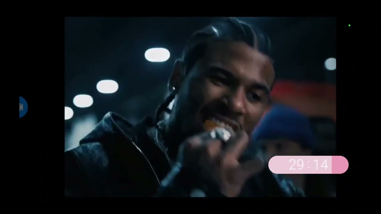 Wingstop TV Spot, 'Bring the Flavor: Paparazzi Shots'
