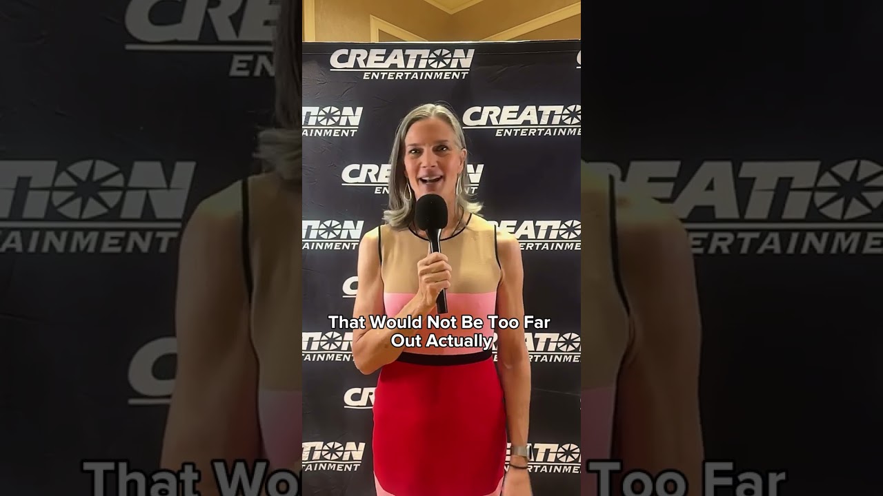 Exclusive: Terry Farrell Interview at Star Trek STLV #terryfarrell #startrek #deepspacenine #ds9