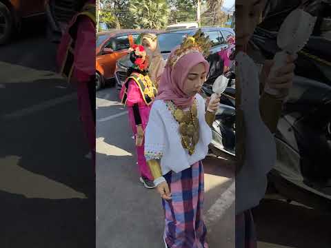 Anadara Bugis memakai Baju Bodo #pengantincilik #bajubodo #bajuadatbugis #bajuadatmakassar