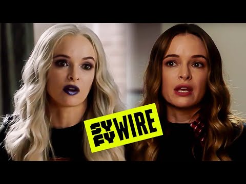 "You Are Not Inside My Head ... Not Anymore" | The Flash Season 7 Exclusive Deleted Scene | SYFY