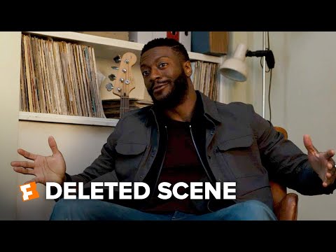 The Invisible Man Deleted Scene - There's No One Here (2020) | FandangoNOW Extras