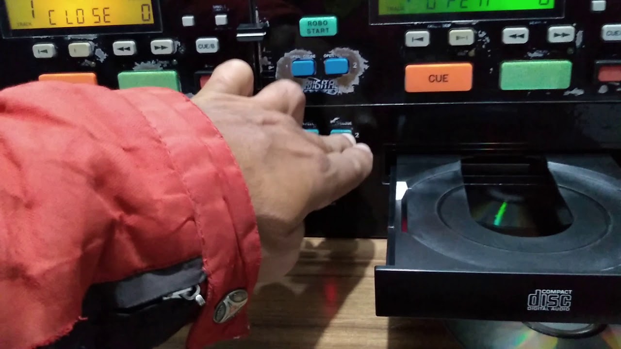 HI-VISION ÁUDIO VINTAGE E RARIDADES CDJ GEMINI CD - 210