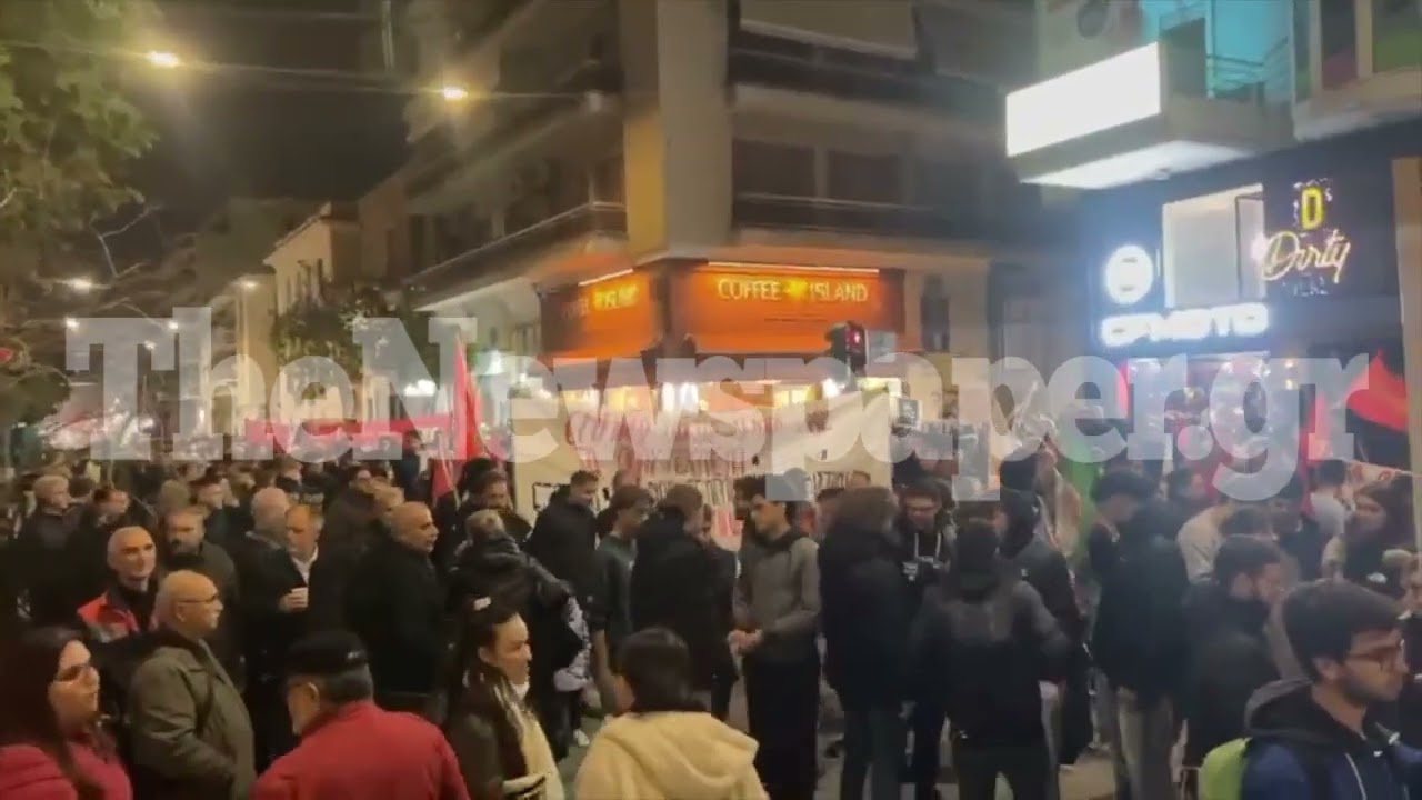 Εκατοντάδες Βολιώτες τιμούν την εξέγερση του Πολυτεχνείου (φωτό ...