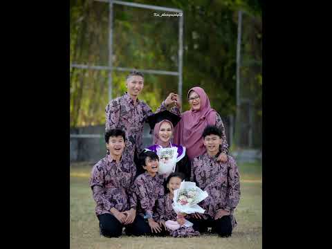 Inspirasi foto wisuda bersama keluarga