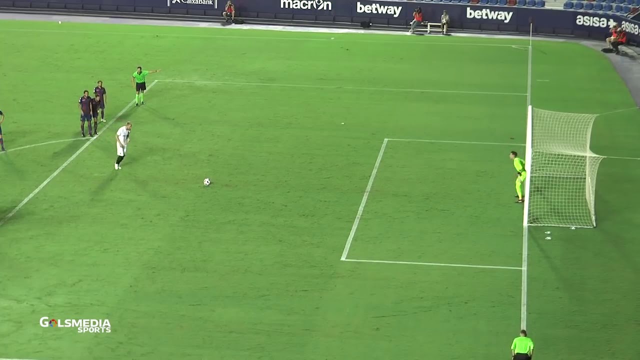 Racic le da la victoria al VCF Mestalla ante el Atlético Levante UD