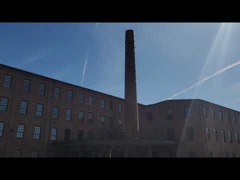CORK FACTORY Hotel Lancaster PA - King Bedroom Review #sightandsound #travelvlog #travel