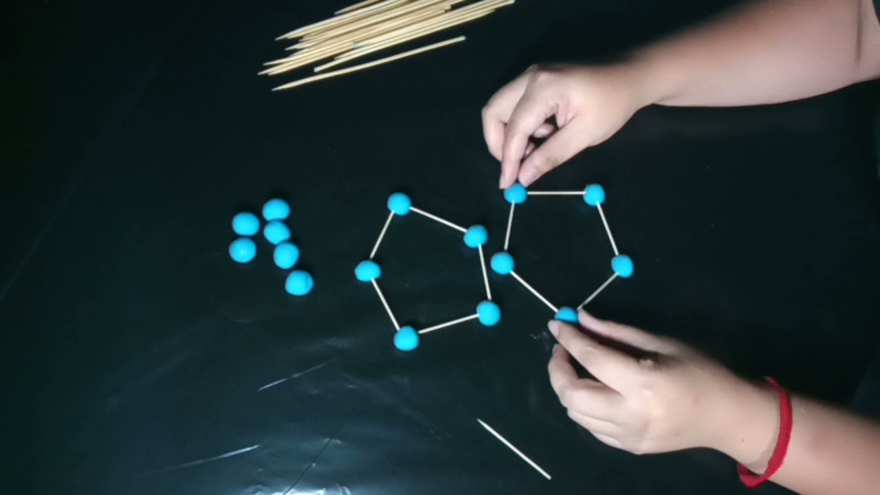 ARMEMOS UN PRISMA PENTAGONAL