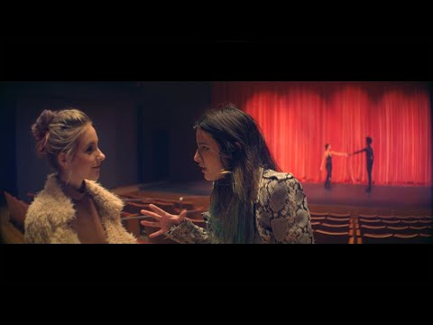 Ava Caceres, Bella Thorne - Be Somebody's | Vídeo Musical, Letra de la ...