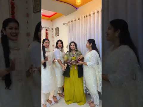 Me - mala song yet nai nusti sining marli😂🙆l#reelstar payal patil new video🌸l#sister#sisterlove#reel