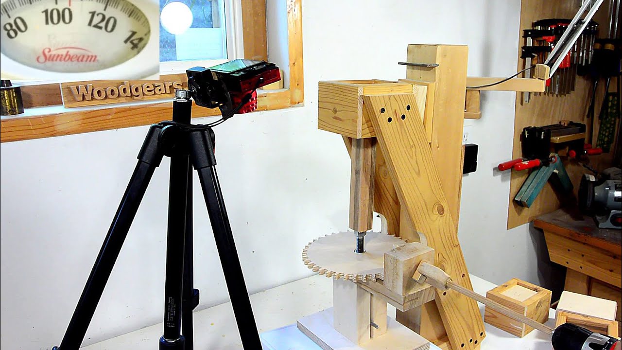 Best way to attach drawer bottoms: destructive test