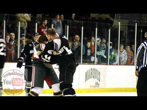 Dannick Lessard vs. Martin Grenier, October 14, 2011 - Windsor Wild vs ...