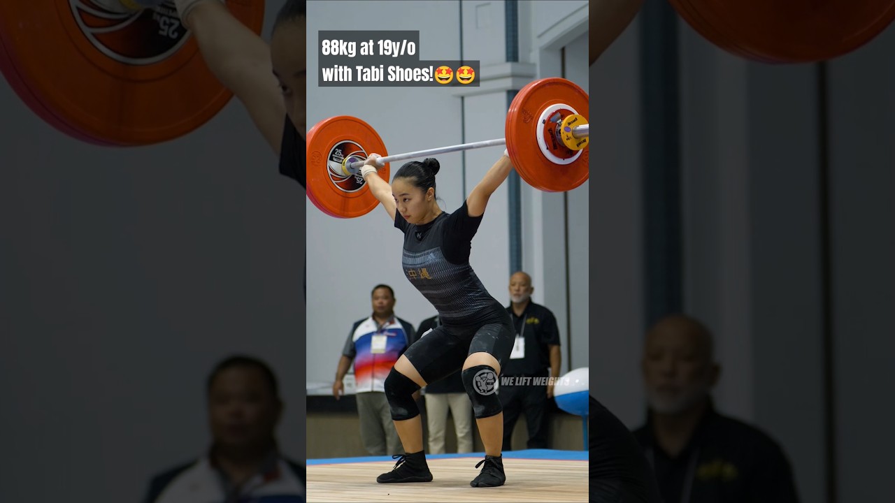 Secret Japanese weightlifting Shoes? ｜Higa Sei (59kg)