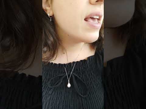 Lisa Eldridge Earring Charms, Missoma Pearl Necklace | JEWELRY OF THE DAY